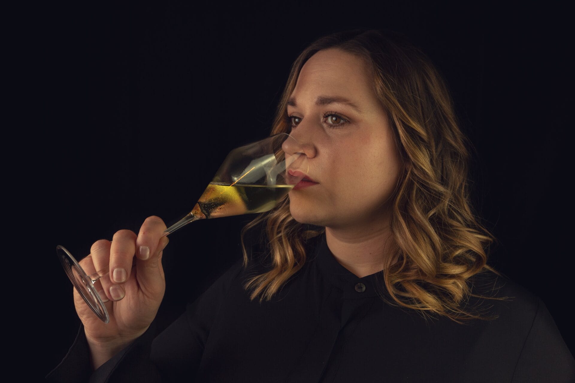 Should Riesling Be Chilled? Serving and Storage Temperature
