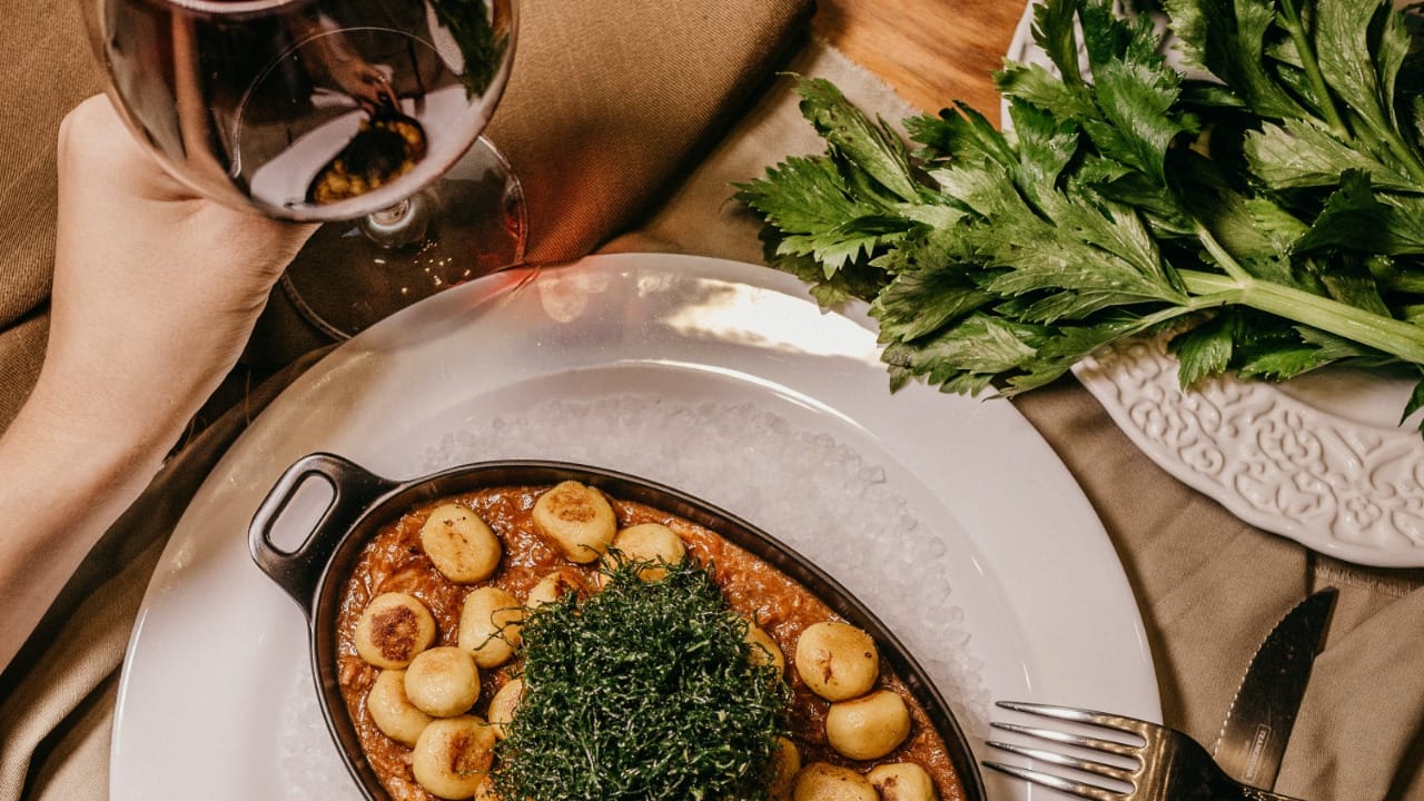 Merlot Food Pairing - Entrées, Desserts and Appetizers